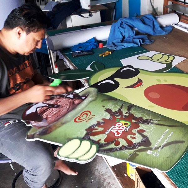 Mascot Standee / Human Stand – Ejen Printing Platform